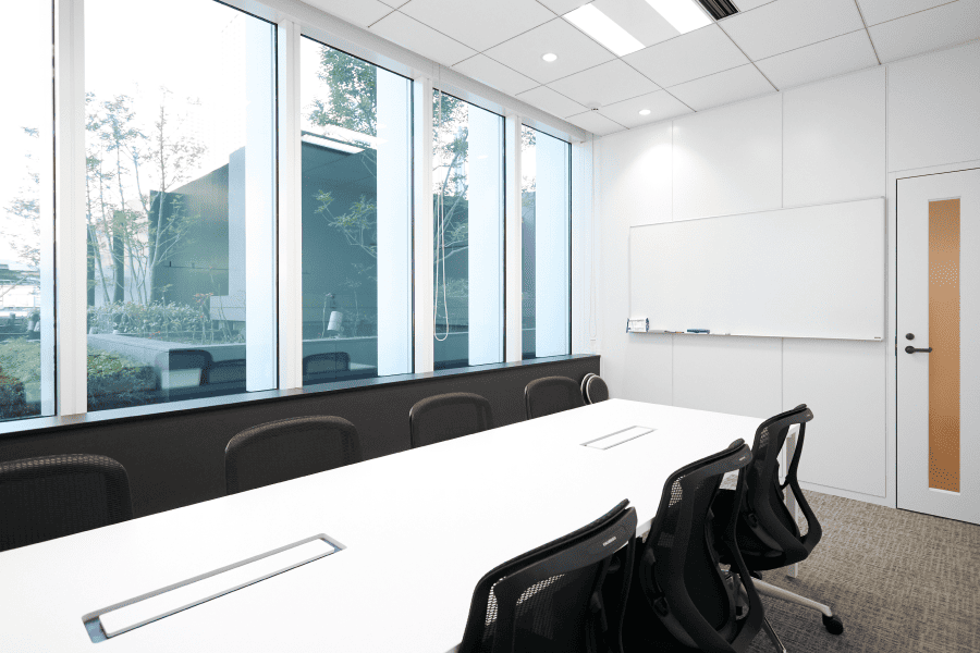 「品川駅」から徒歩4分 | 少人数用貸し会議室【ZXY Meets】